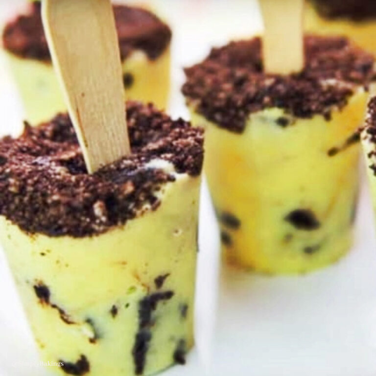 How to Make Oreo Popsicles