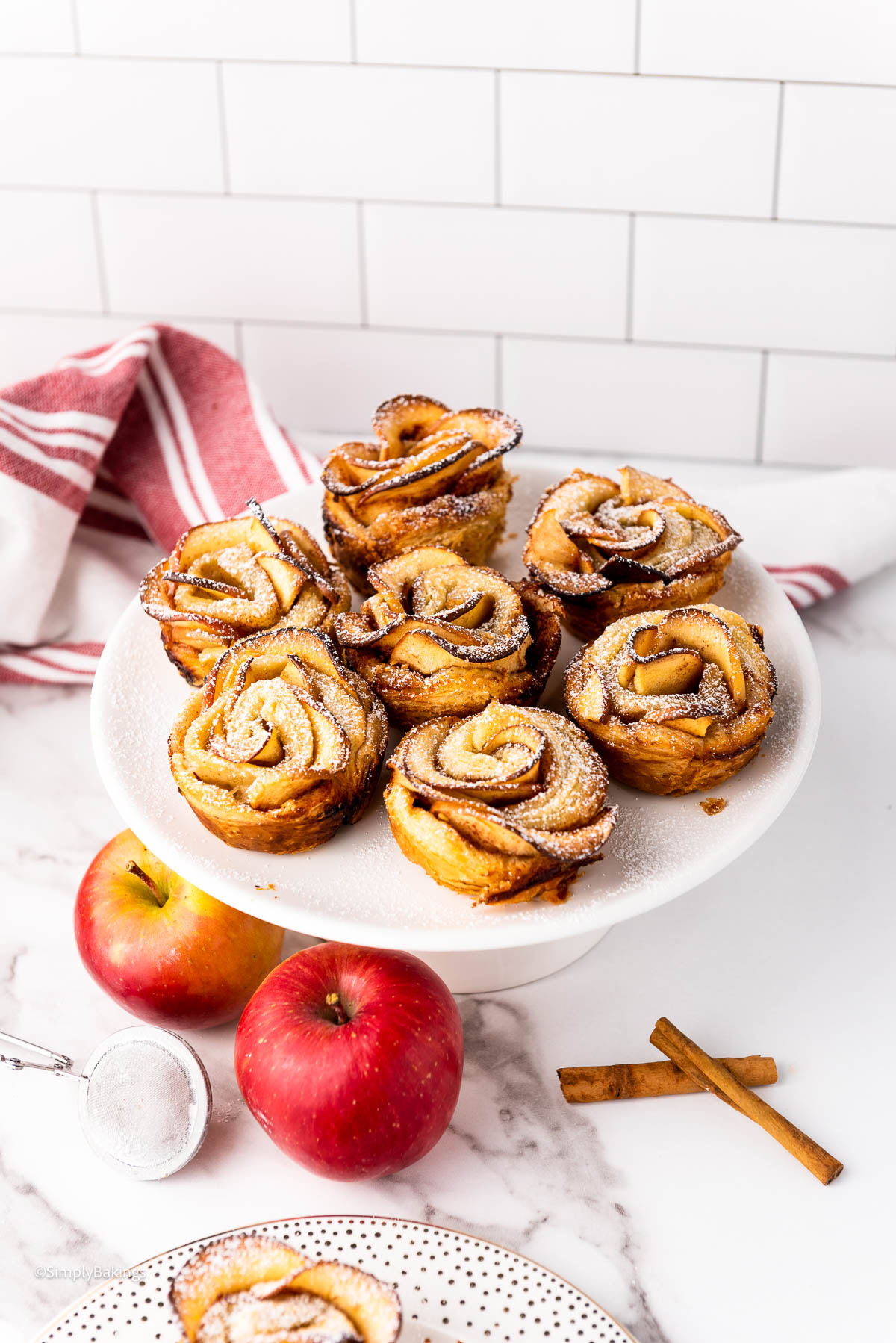 Easy Puff Pastry Apple Roses